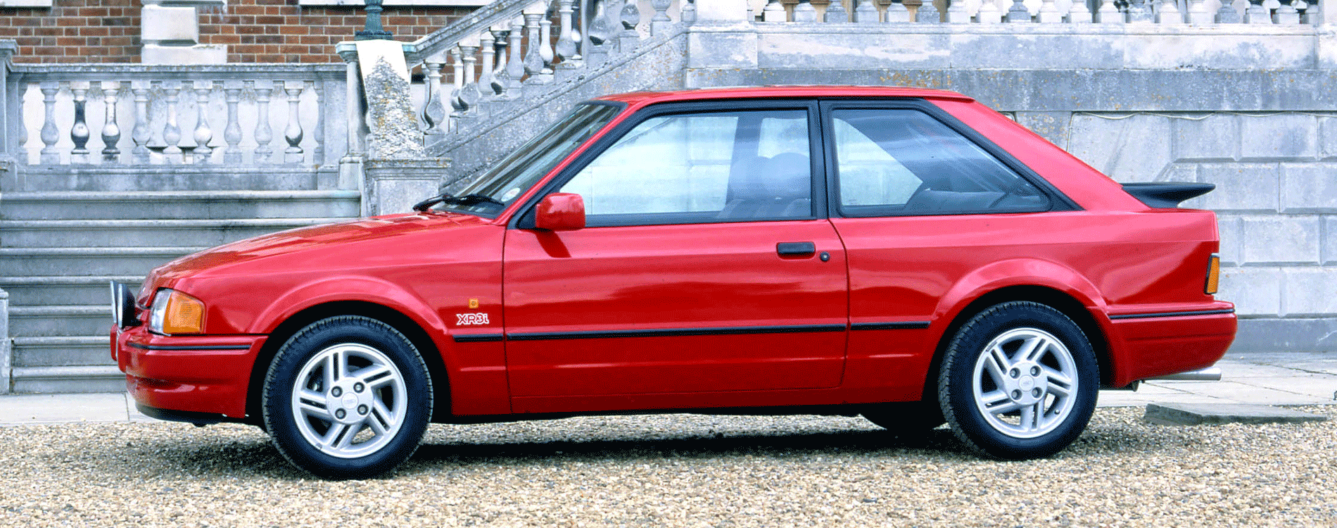 The Escort XR3: 40 years of a most ‘x-cellent’ fast Ford! | Footman James